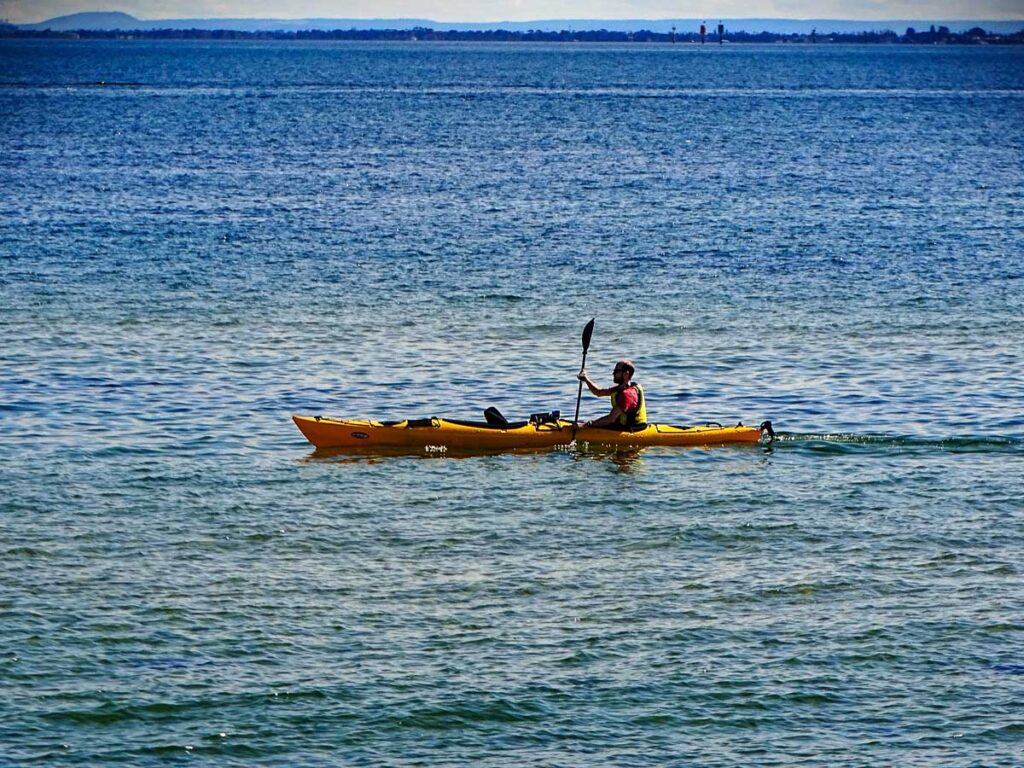 Yosemite Kayaking Guide – PADDLING 101
